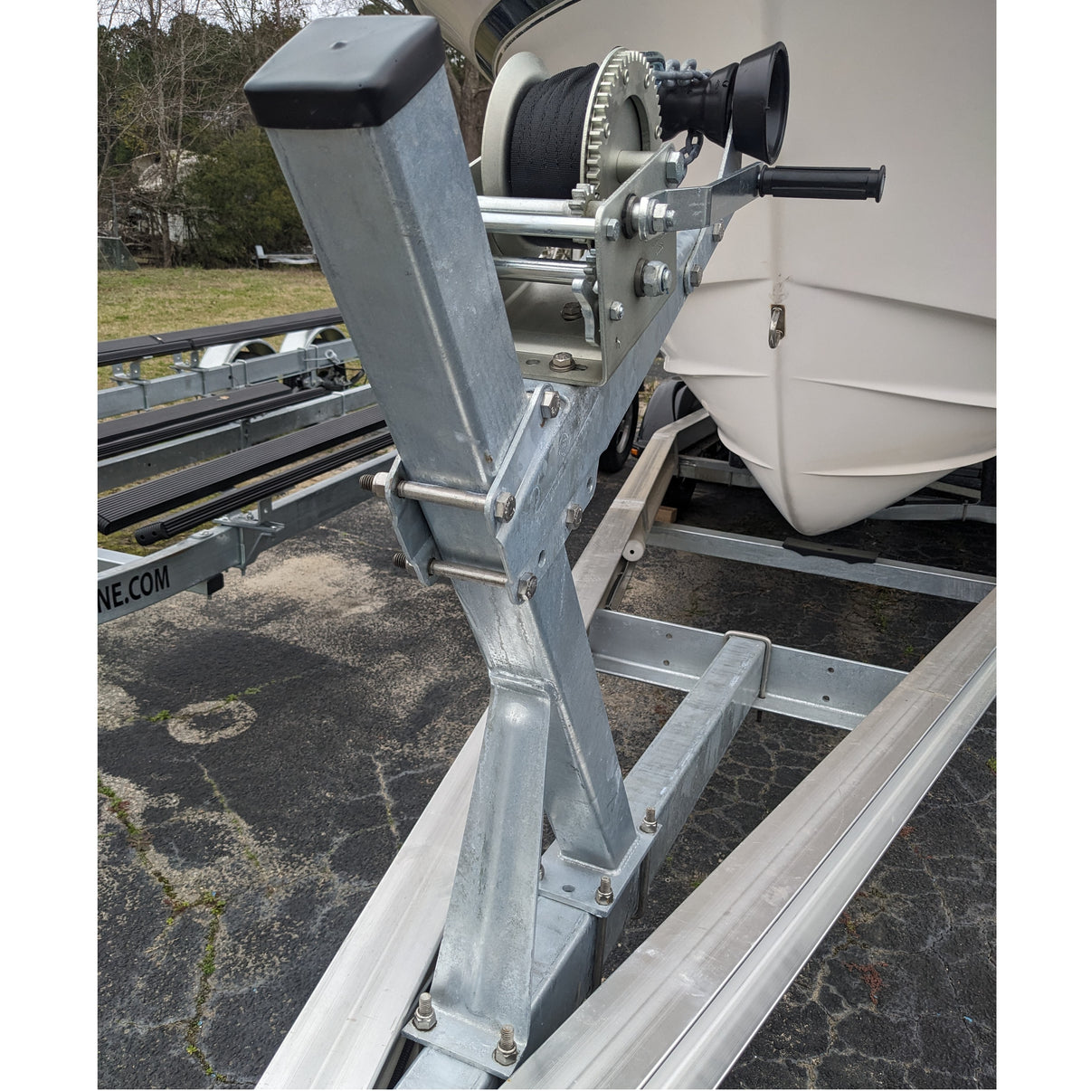 EZ Loader 3x3" Winch Post with Support Brace 250-021780-10 – EZ Loader ...