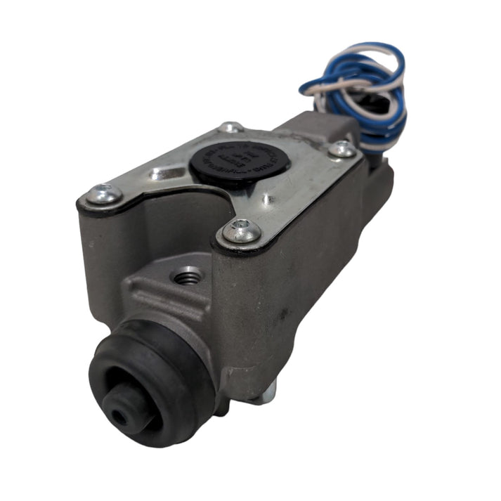 EZ Loader Replacement Master Cylinder for Disc Brakes and UFP Actuator ...